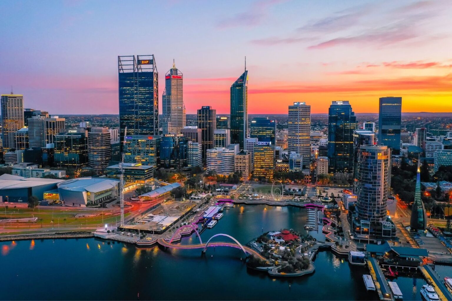 Perth - Strummingbird